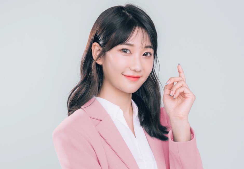 「自媒體課」十天進帳5千萬！愛莉莎莎IG曝實拿金額 網驚：真的很會賺｜熱門話題｜網路溫度計 DailyView